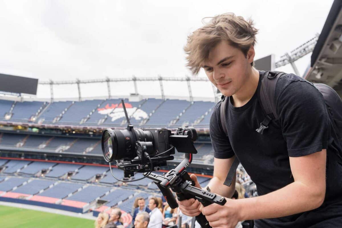 Rare Modern Ranch Estate in Southern California’s Hidden Hills to Sell ...